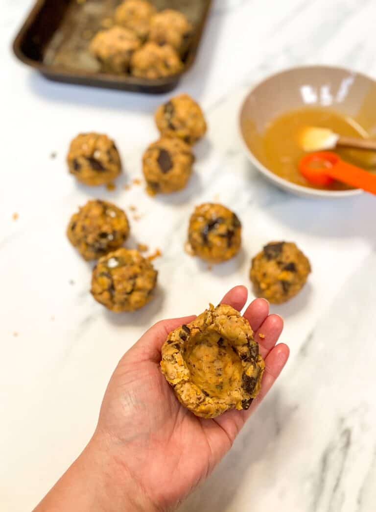 Caramel Cornflake Chocolate Chunk Cookies - Baking with Aimee.